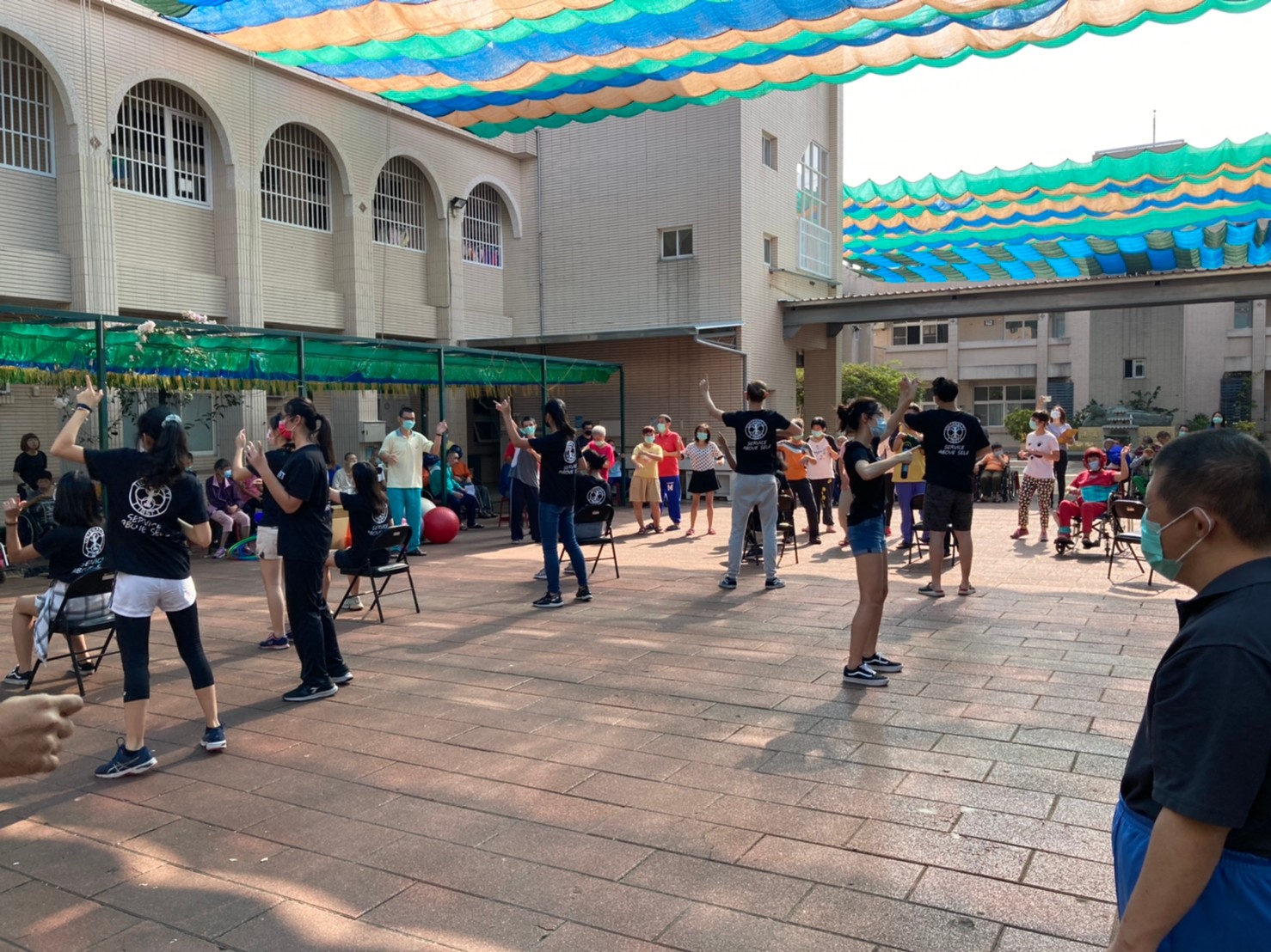 國立南科國際實驗高級中學-感恩節活動 - 長泰教養院新市分院